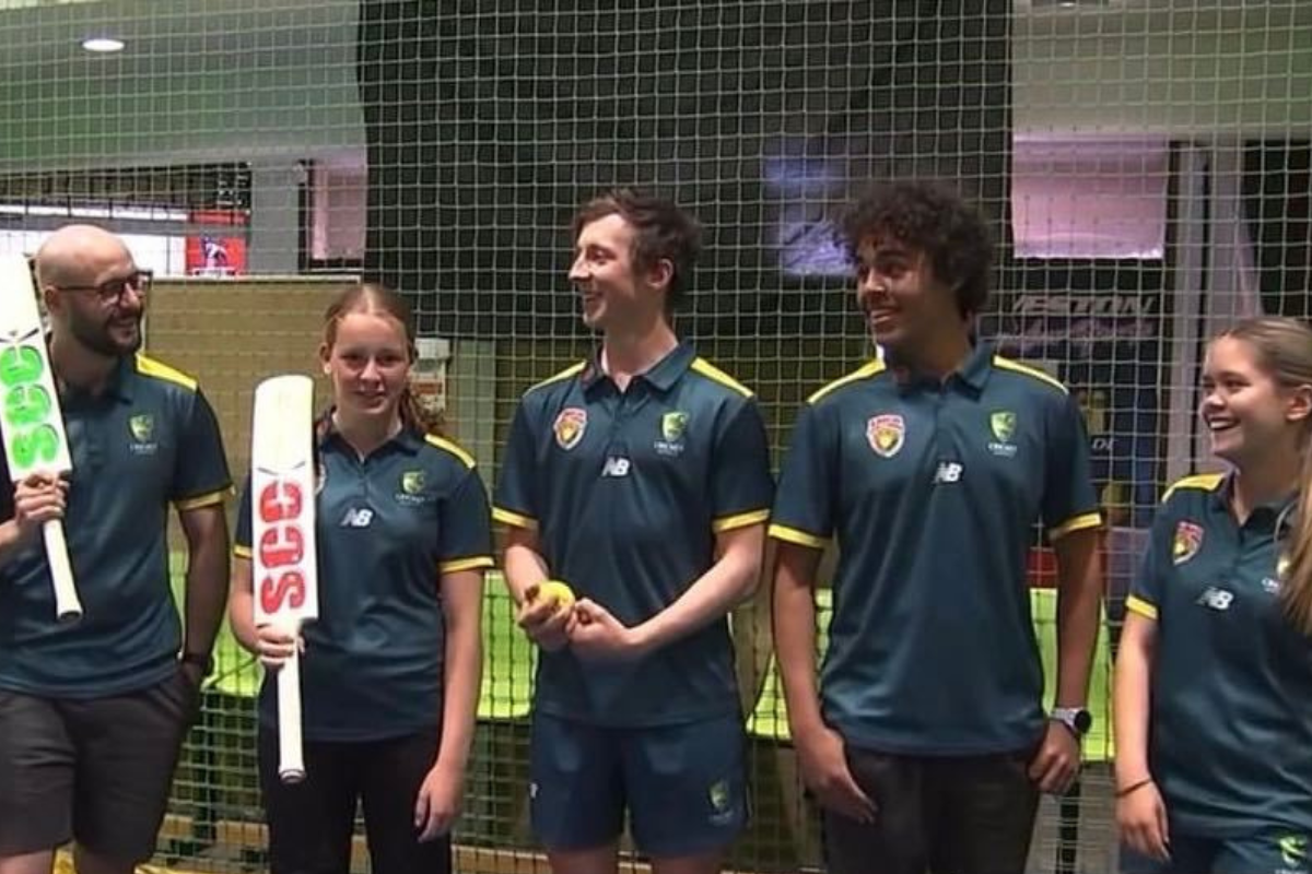 ACT Indoor Cricketers don Green & Gold for Tri Series Gulf Cup ...